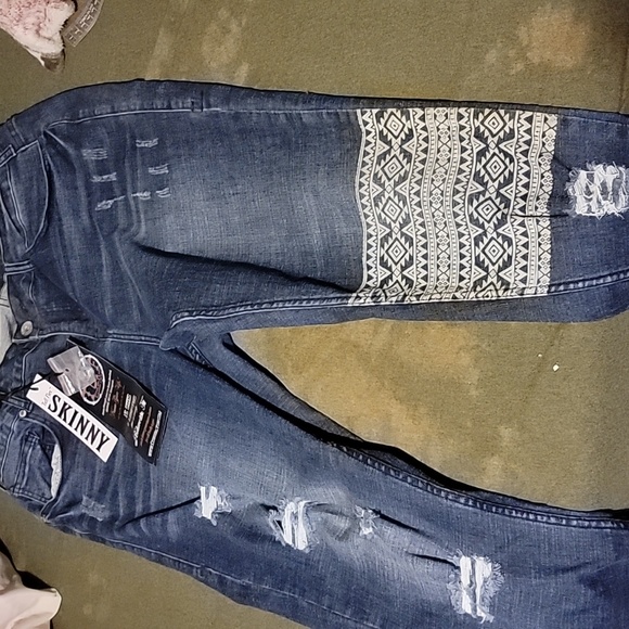 Cowgirl Tuff | Jeans | Cowgirl Tuff Co Jeans Aztec Skinny 36x3 Nwt ...